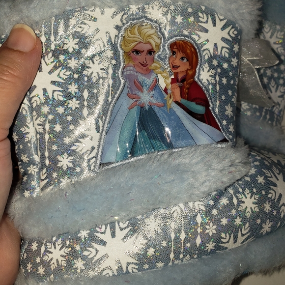 Disney | Shoes | Disney Frozen Boot Slipper | Poshmark